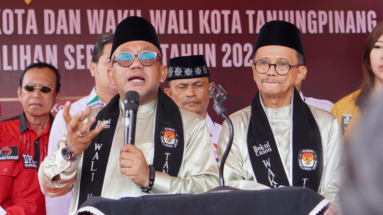 Segudang Pengalaman di Birokrasi dan Politik, Lis-Raja Duet untuk ...